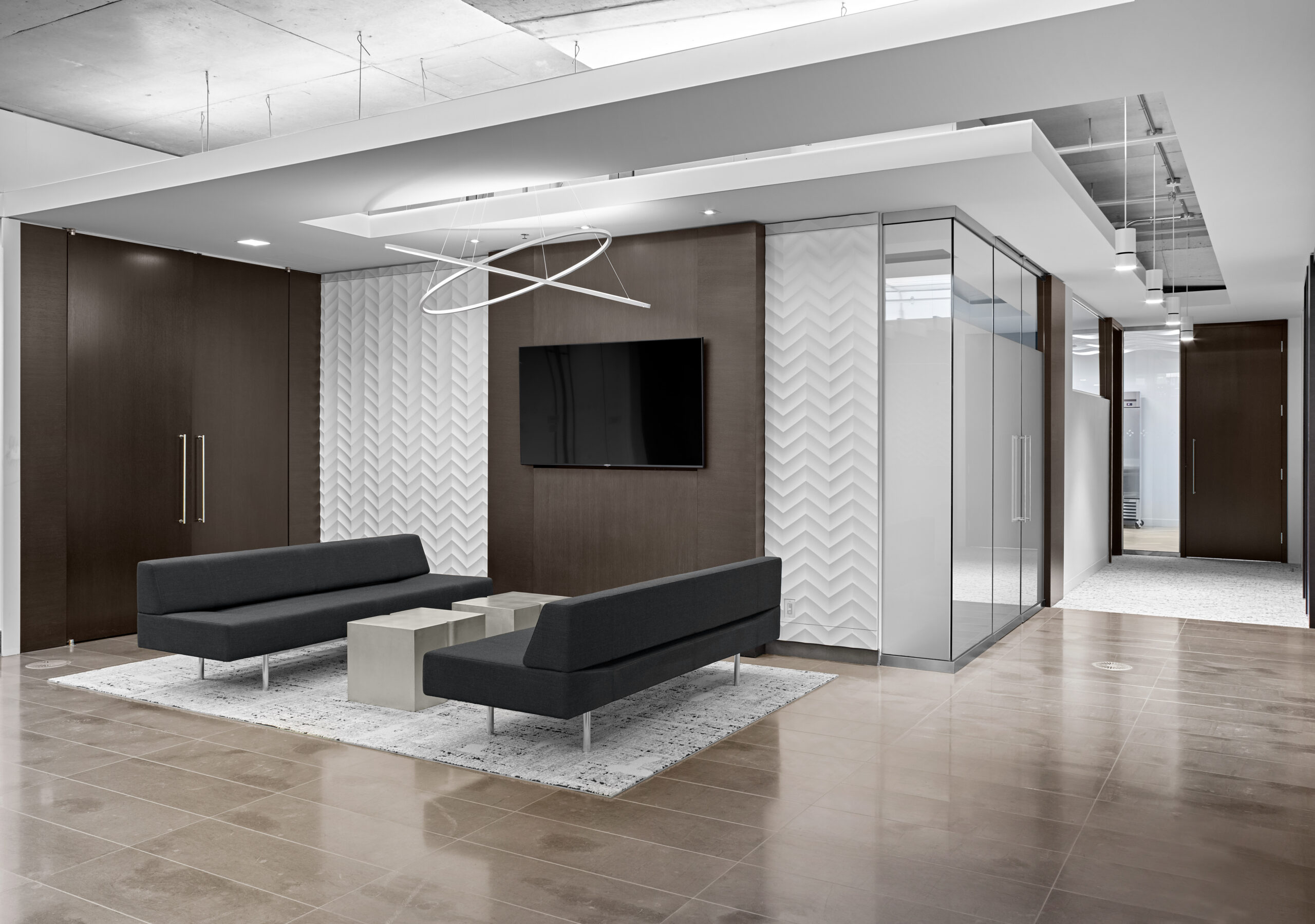 Ray Inc. Superior Plus, Toronto - Ray Inc.